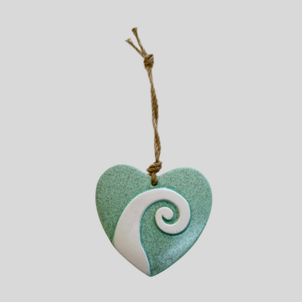 Single Koru Ceramic Heart – Jade Kiwi